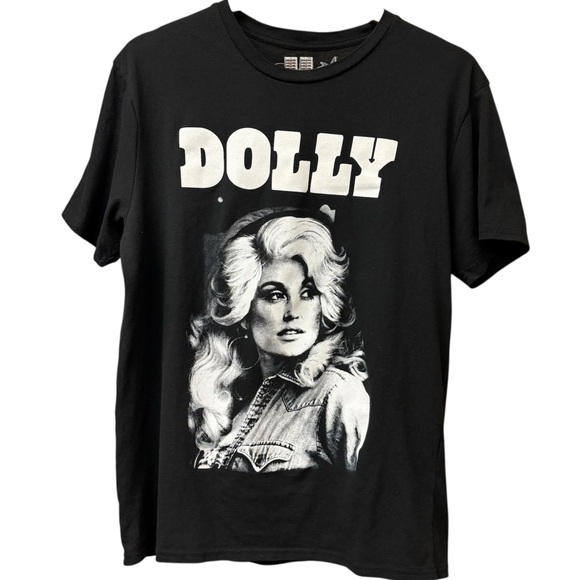 Dolly Parton | Shirts | Dolly Parton Tee With Black And White Photo Of ...